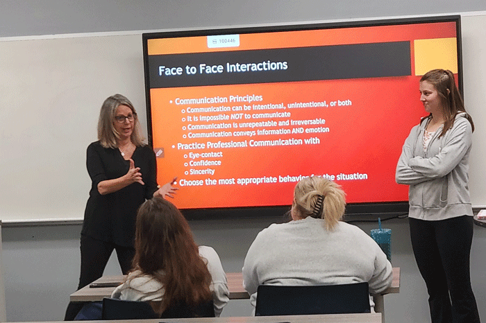 Effective Communication Skills - CECD | Marietta College